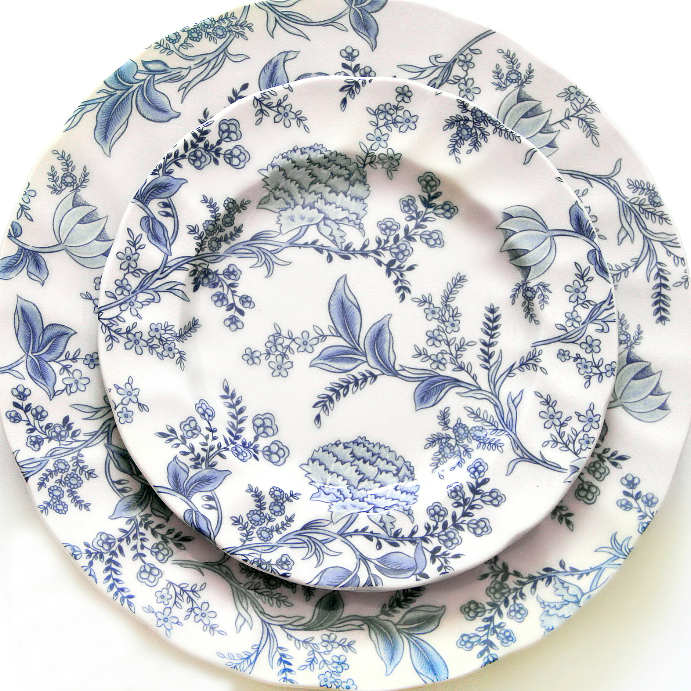 ONEIDA FLORAL BLUE PLATES | TRUFFULA FOREST