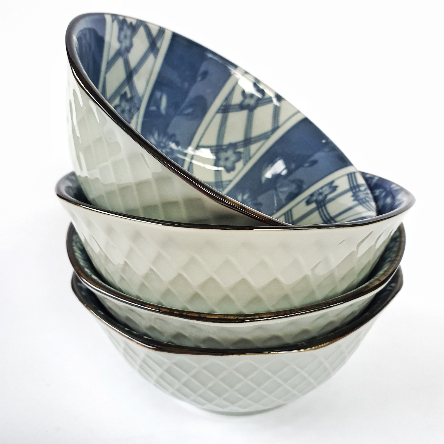 SET OF 4 JAPANESE RICE BOWLS